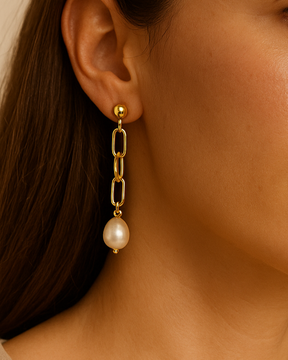 Chain Pearl Earrings – Seoidín